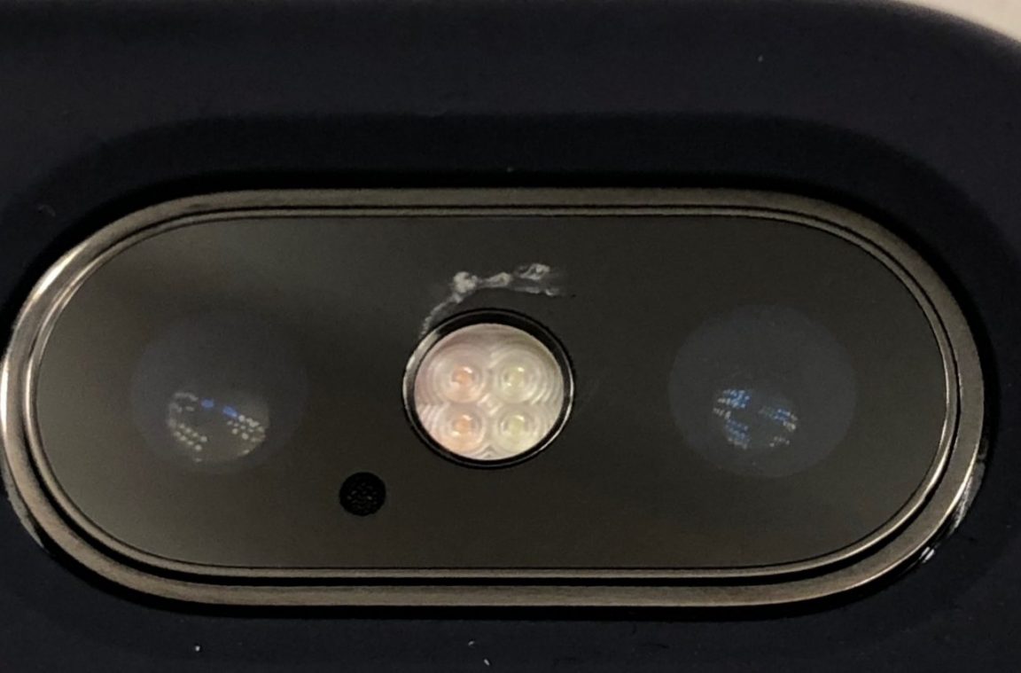 ผู้ใช้ iPhone X เริ่มเจอปัญหากระจกปิดเลนส์ร้าว – Dailygizmo