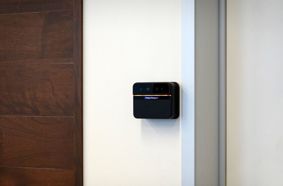 Alcatraz AI สแกนใบหน้าเข้าบริษัท ปลอดภัยเทียบชั้น Face ID ของ Apple ...