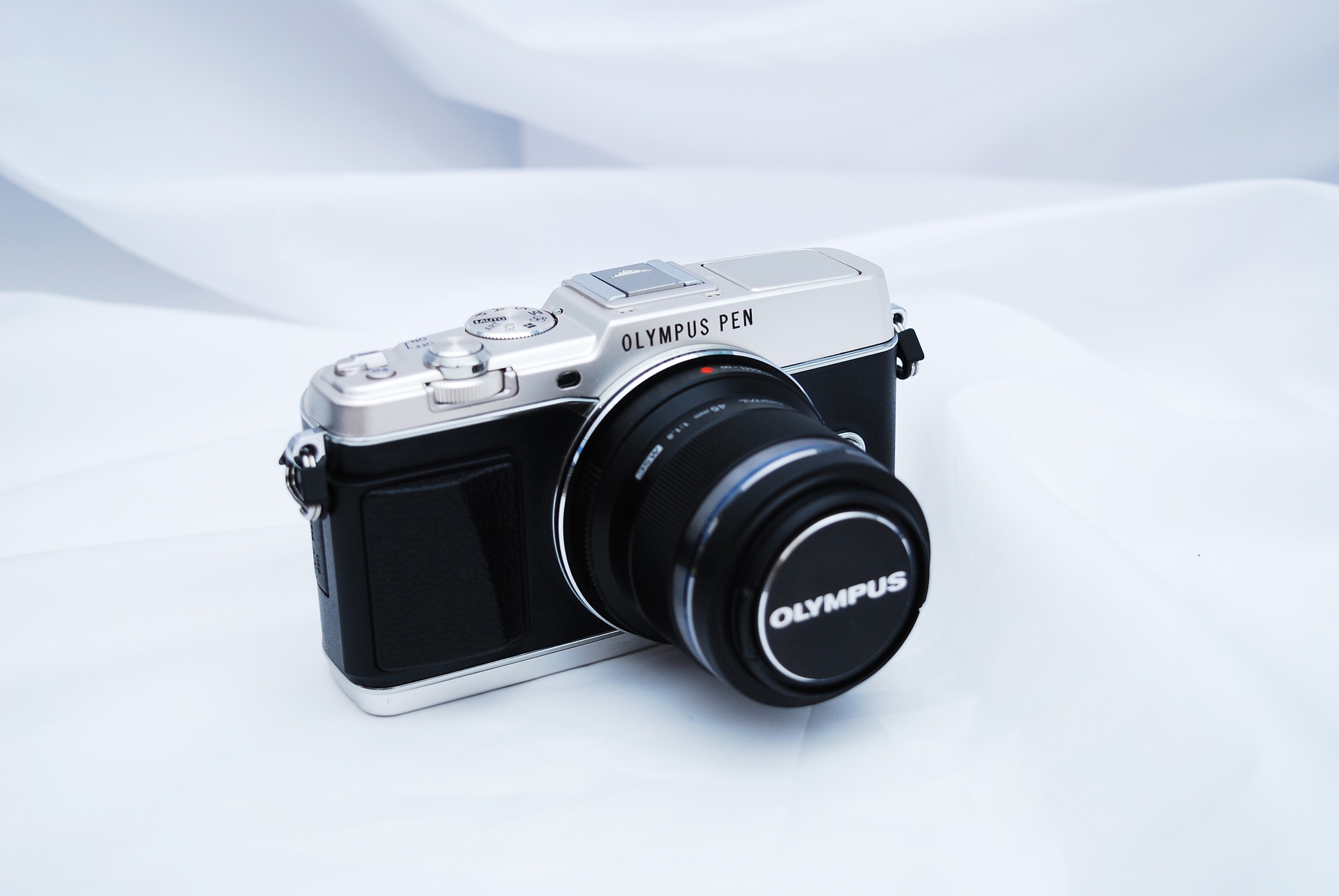 OLYMPUS เตรียมขายธุรกิจกล้องถ่ายรูป – Dailygizmo